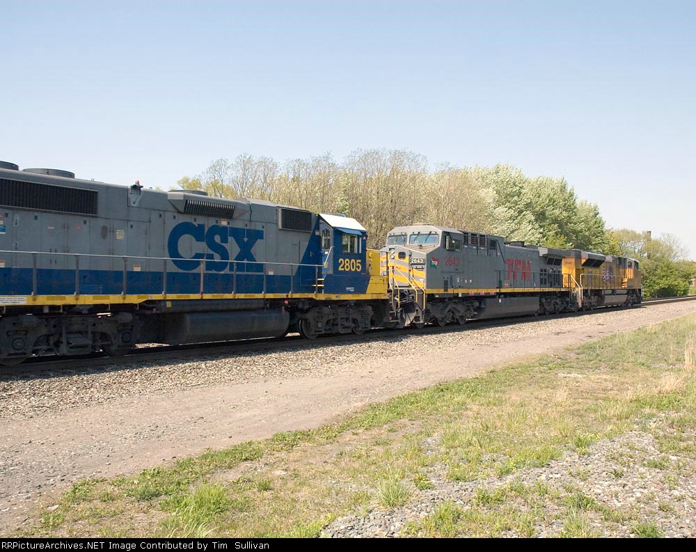 UP 8340, TFM 2643 and CSX 2805